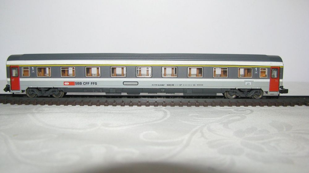 ROCO Nr. 24242 - Schnellzugwagen 1. Kl. der SBB - Spur N (Gebraucht) in Kloten für CHF 15 – mit ...