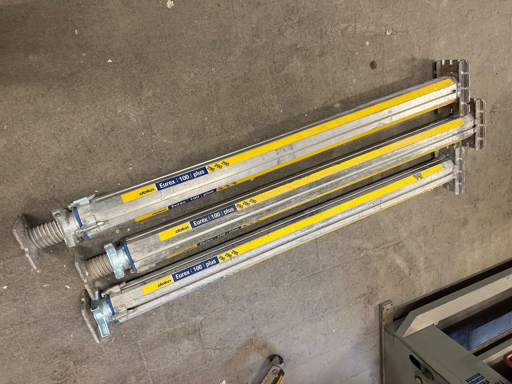 3x Doka Eurex 100 Plus 290 Spriesse Deckenstützen ab 1 Fr! (Gebraucht) in Brüttisellen für CHF ...