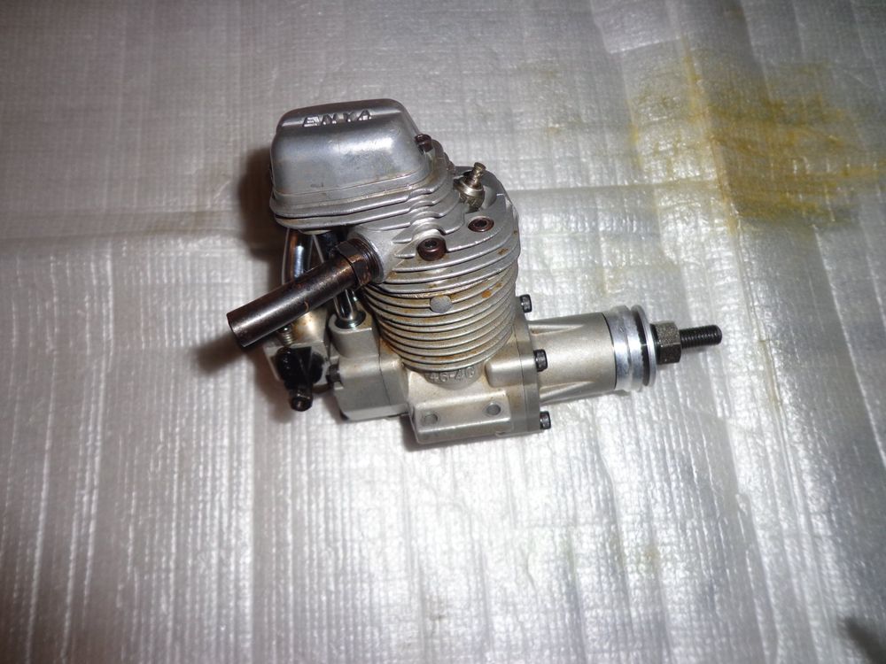 Modellmotor Enya 46 4C (39) (Gebraucht) in Camorino für CHF 89 – mit Lieferung auf Ricardo kaufen