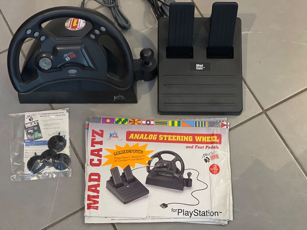 Playstation One Analog Steering Wheel / Foot Pedals | Kaufen auf Ricardo