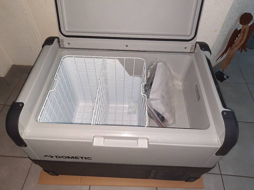 Dometic CFX50 - NEU/OVP (Neuf avec emballage d'origine) à Kloten pour ...
