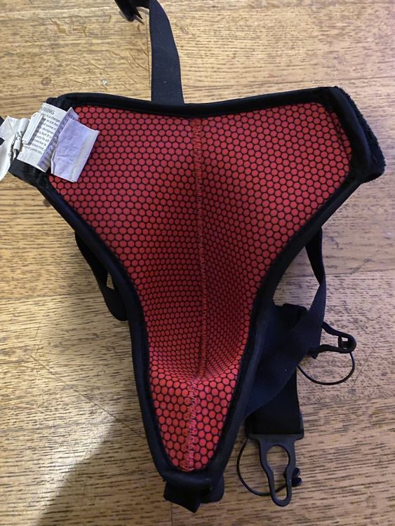 Neuer Eishockey CCM Tiefschutz Pro Jock Combo SR | Kaufen auf Ricardo