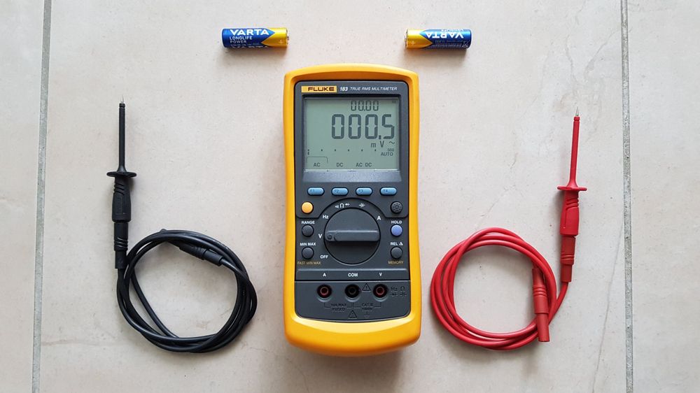 FLUKE 183 Multimeter TRUE RMS MULTIMETER (Gebraucht) in Niederglatt ZH ...