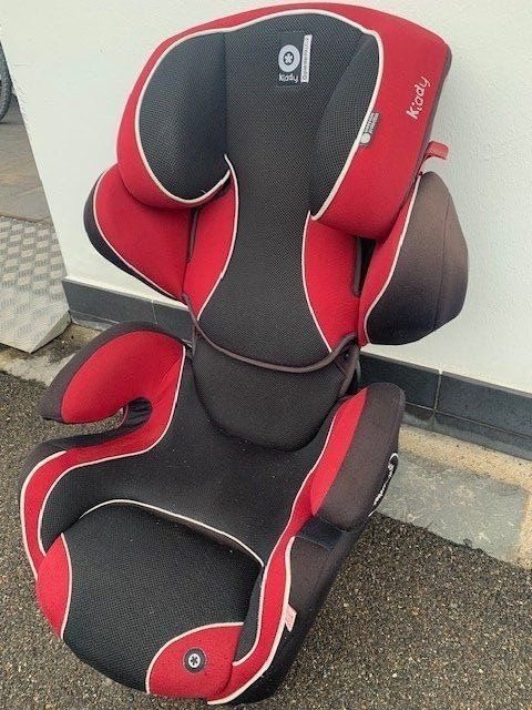 Kindersitz für Auto 15 - 36 kg (mit Isofix) (Gebraucht) in für CHF 30 ...