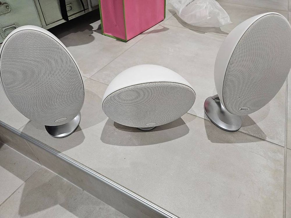 KEF e305 White (D'occasion) à Genève pour CHF 400 – retrait uniquement | Acheter sur Ricardo
