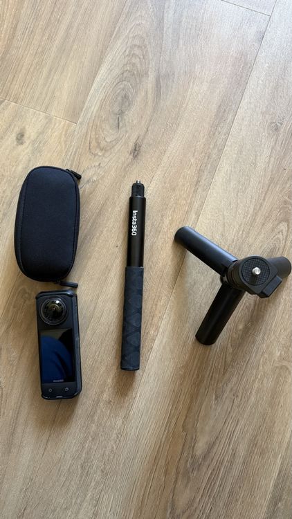 Insta 360 x4 Action Camera Set | Kaufen auf Ricardo