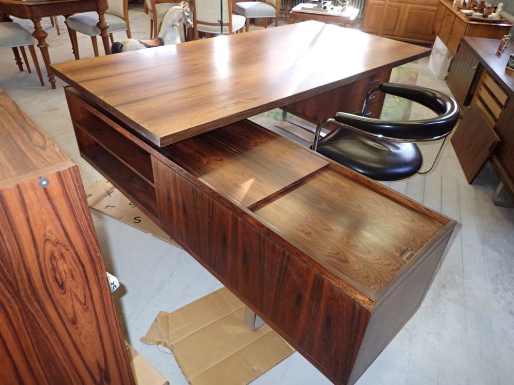 Palisander Chefbüro: Schreibtisch, Sideboard, Büchergestell (Gebraucht ...