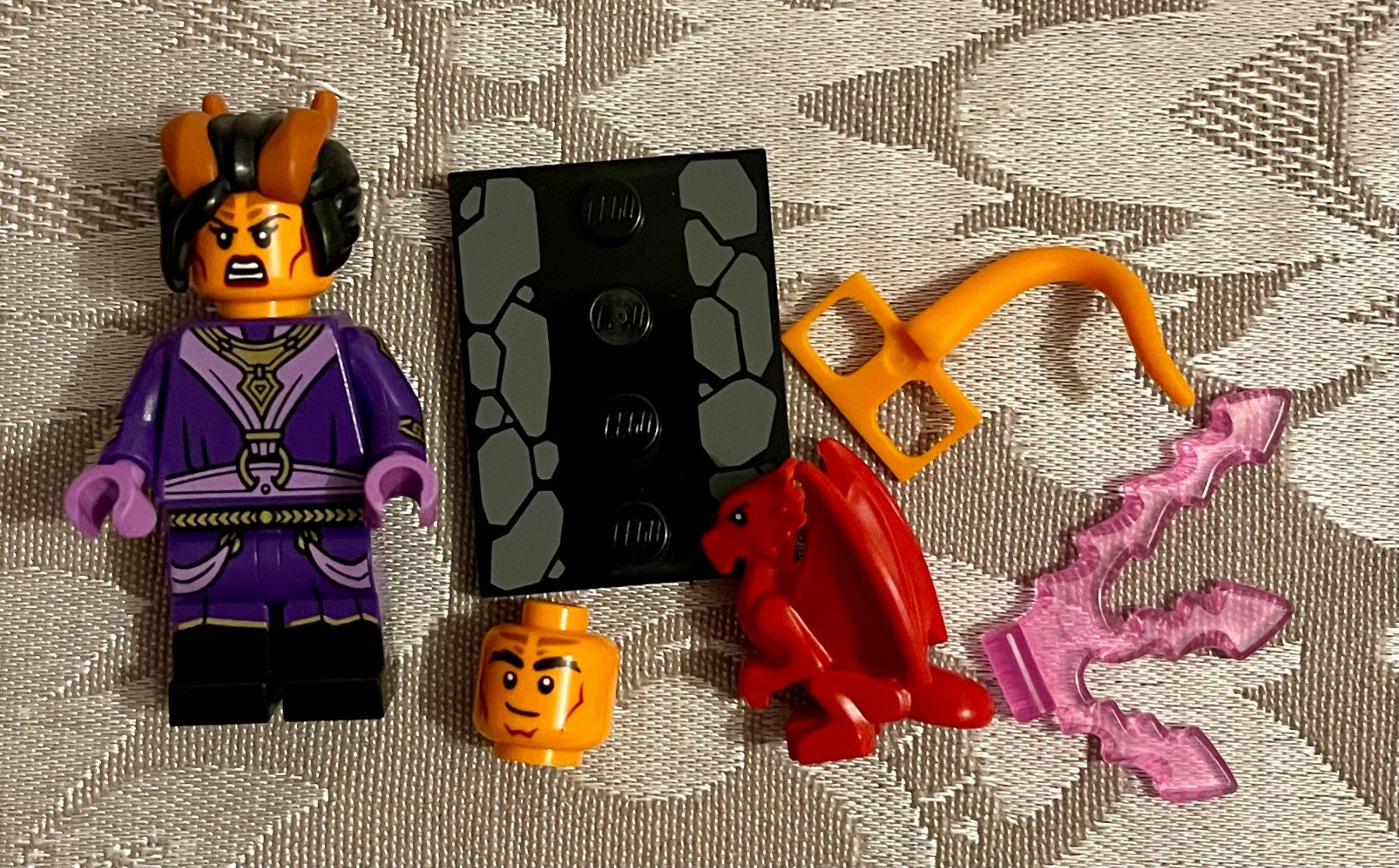 Lego Minifigure Dungeons & Dragons - Tiefling Sorcerer (Gebraucht) in ...