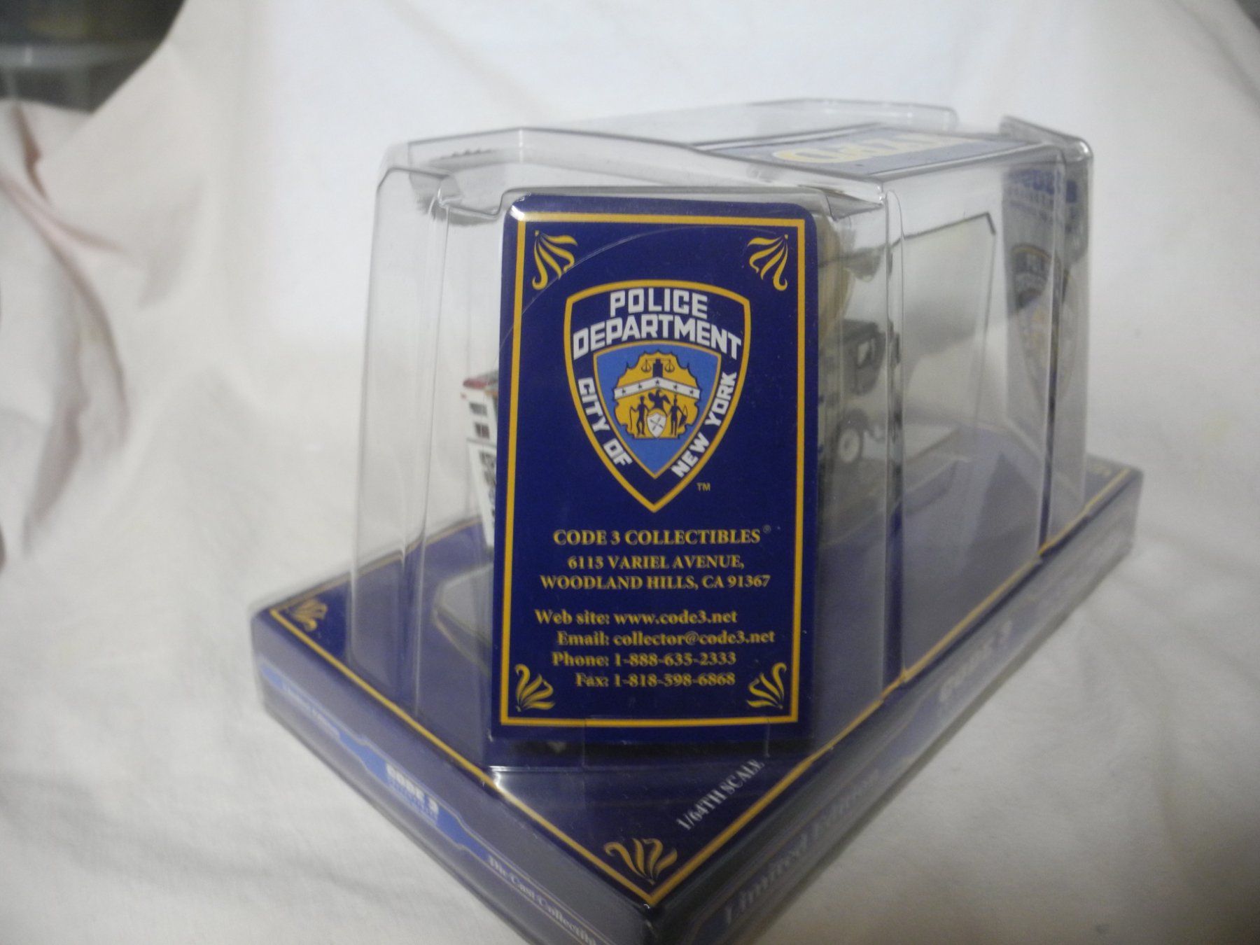 CODE 3 12551 FORD RADIO EMERCENCY PATROL NEW YORK POLICE (Neu und ...