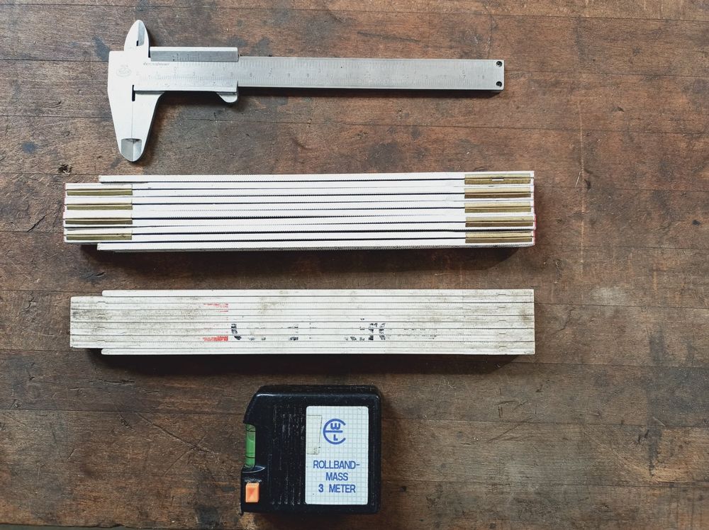 Messset Schiebelehre Doppelmeter 2x Rollmeter 3m (Gebraucht) in für CHF 8 – mit Lieferung auf ...