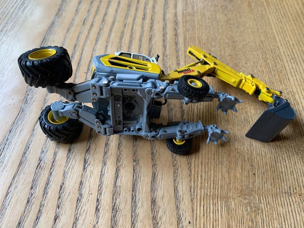 Menzi Muck A91 New Design Model 1/50 (Gebraucht) in Böttstein für CHF ...