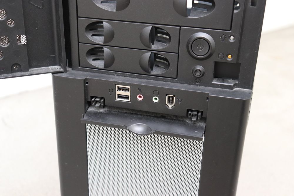 Chieftec Big Tower PC Gehäuse ATX (Gebraucht) in für CHF 5 – nur ...