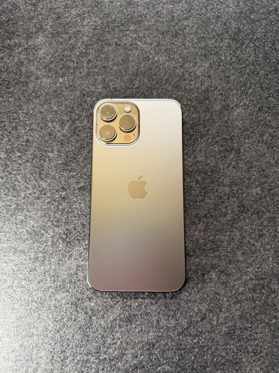 iPhone 13 Pro Max 128go + AirPods Pro + coque Apple Mac safe (Gebraucht ...