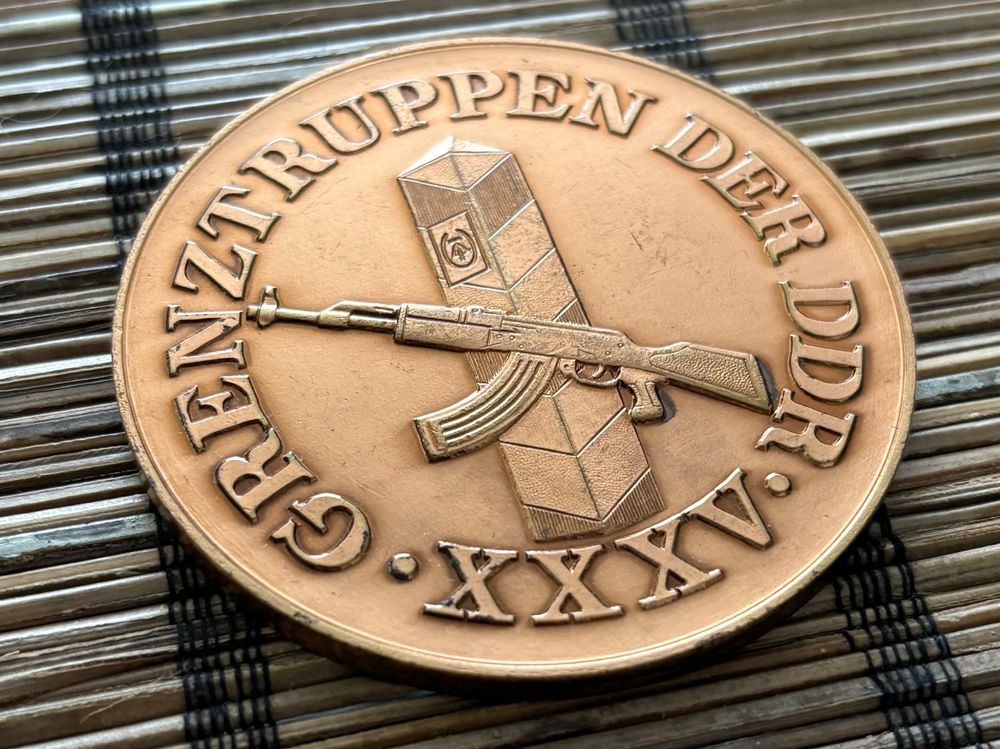 Grenztruppen der DDR - XXXV - Dem Feind keine Chance | Kaufen auf Ricardo