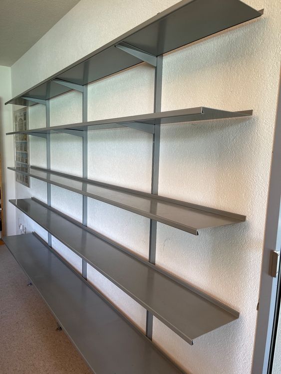 Hochwertiges Bücherregal aus Alu (Gebraucht) in Rodersdorf für CHF 400 ...