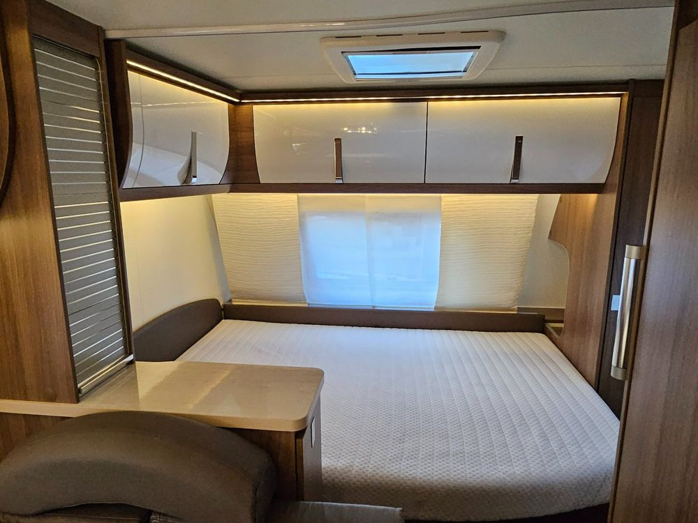 Wohnwagen Bürstner Averso Top 560 TK | Kaufen auf Ricardo