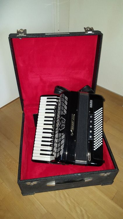 Akkordeon Bugari Seniorfisa 151 SE (Gebraucht) in Portalban für CHF ...