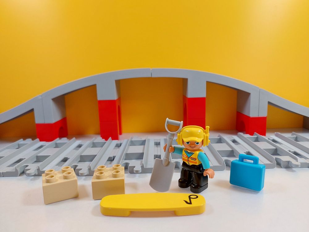 LEGO Duplo 10872 Eisenbahn - Brücke und Schienen - Komplett (Gebraucht) in St.Gallen für CHF 34 ...