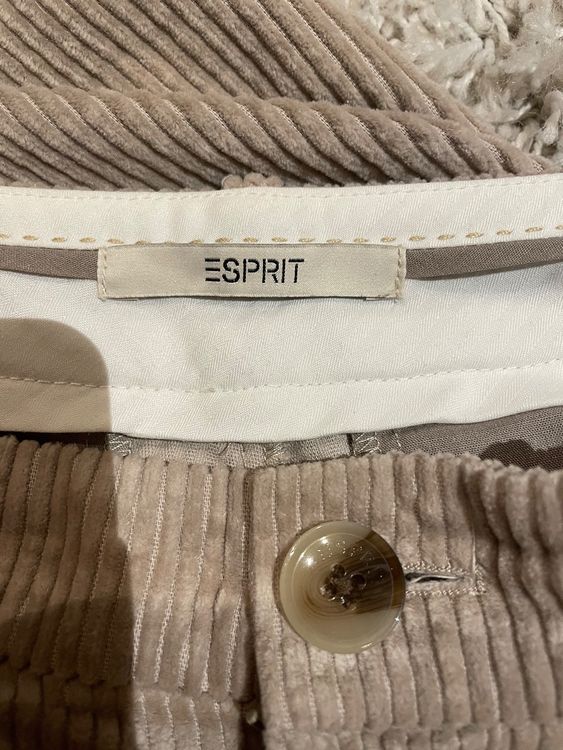 Cordhose ESPRIT 36 (Gebraucht) in Bischofszell für CHF 25 – mit Lieferung auf Ricardo kaufen