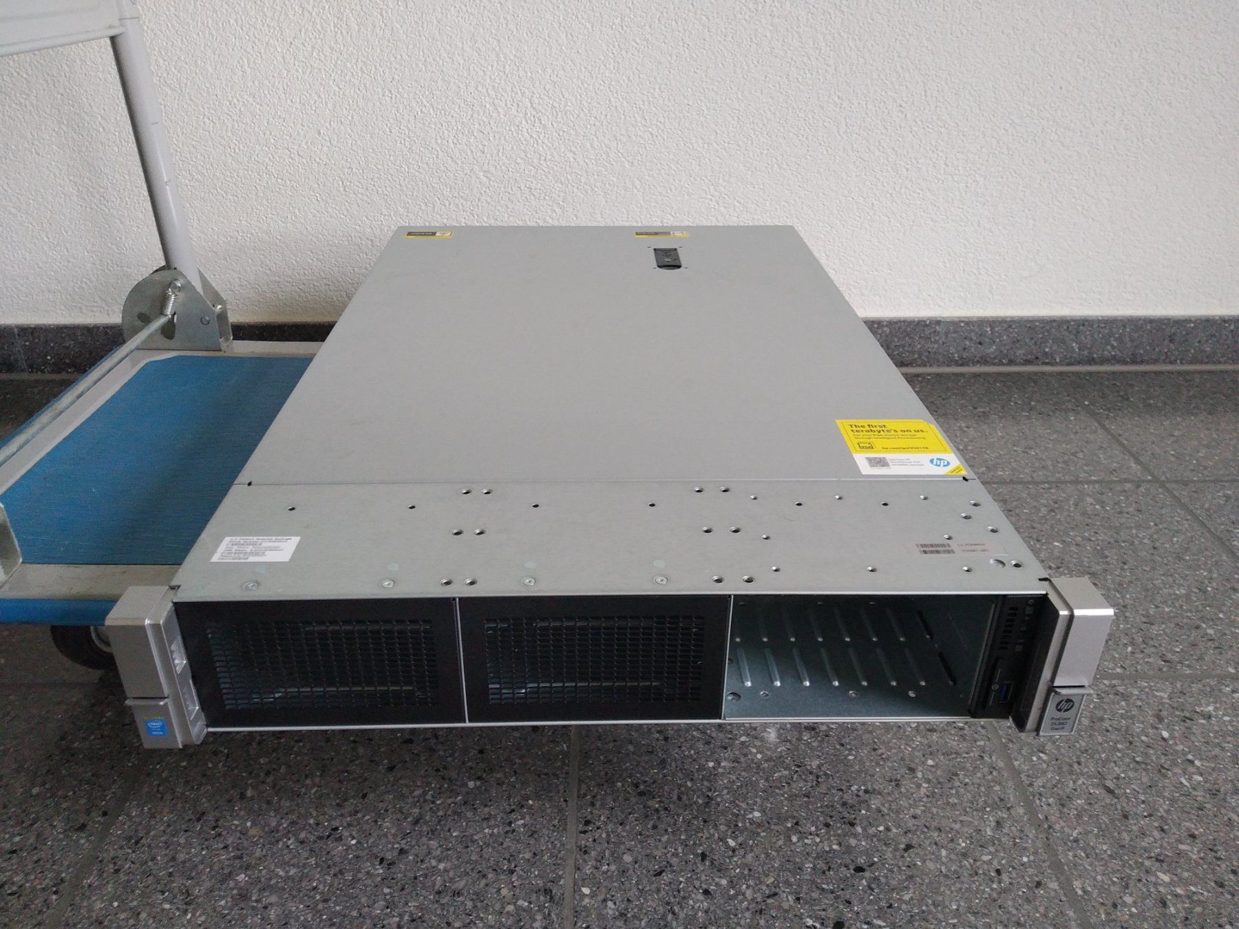HP ProLiant DL380 Gen9 Server mit 2x E5-2660 Prozessor RAID (Gebraucht) in Fahrweid für CHF 145 ...
