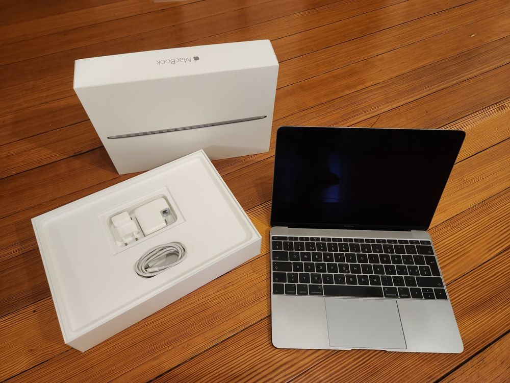 MacBook 12 / Retina / OVP / Silver ab nur 199.- (Gebraucht) in Rombach ...