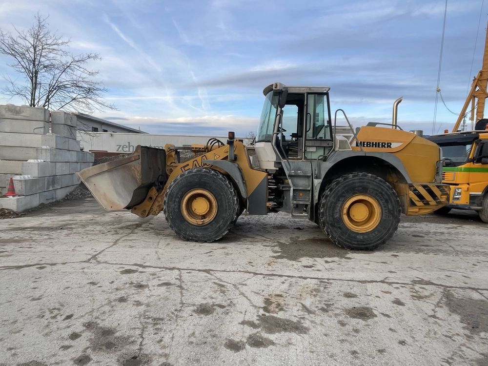Liebherr 544 Allradlader Radlader Baumaschine Maschine Lader (Gebraucht) in Winden für CHF 30000 ...
