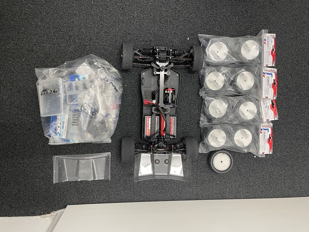 X RAY XB4 (Gebraucht) in Münchwilen TG für CHF 140 – mit Lieferung auf Ricardo kaufen