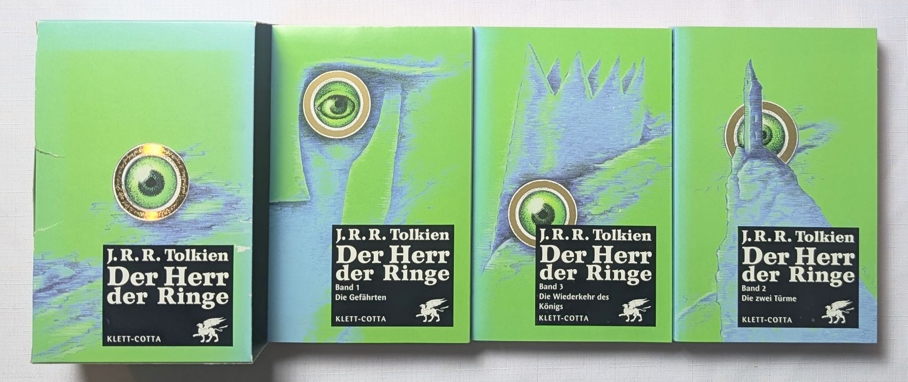 Der Herr der Ringe Trilogie im Schuber - J.R.R. Tolkien (Neu (gemäss ...