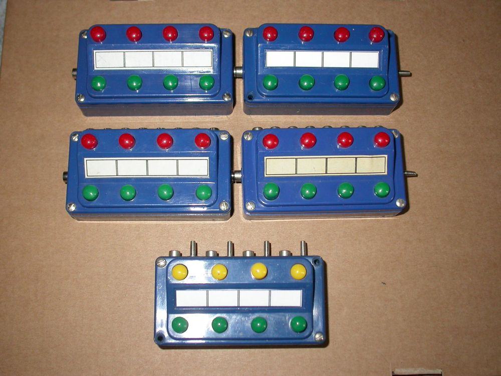 Märklin 4x Stellpulte 7072 und 1x Schaltpult 7211 | Kaufen auf Ricardo