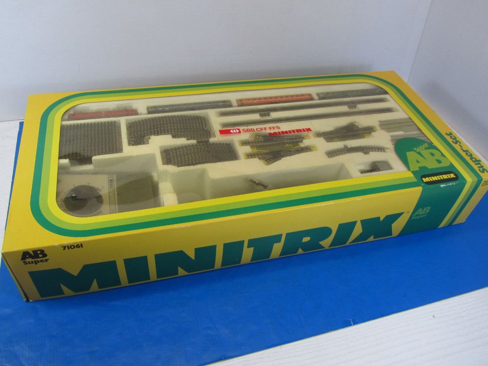Minitrix N, Super Starter Set 71061 SBB Personenzug, Ae6/6 | Kaufen auf ...