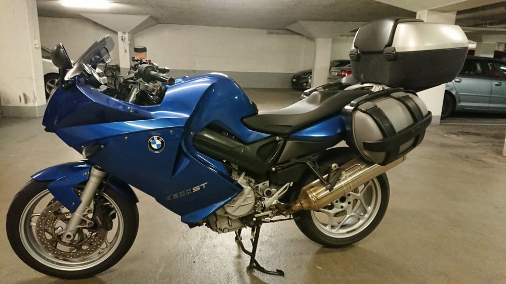 BMW F800ST, 58900km, Service und MFK 26.4.23, Kofferset (Gebraucht) in ...