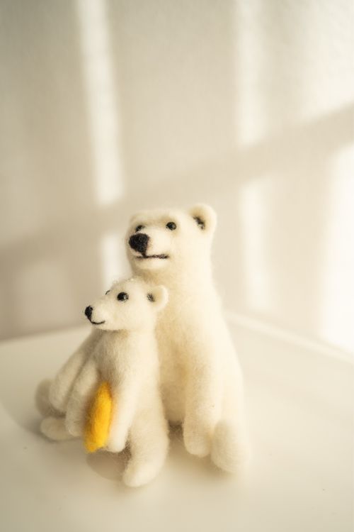 Handmade Felted Polar Bear with Cub and Star - Adorable! (Neu und ...