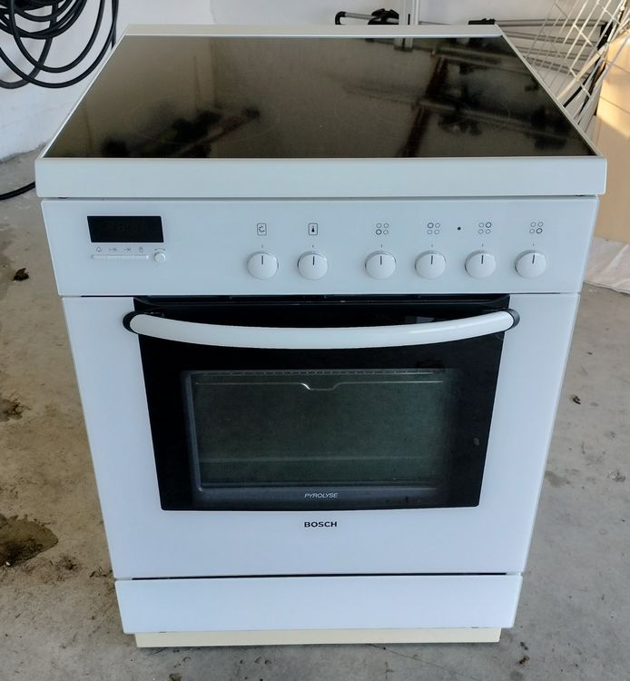 Kochherd Backofen Freistehender Bosch HSN562FCC 400V (Gebraucht) in für ...