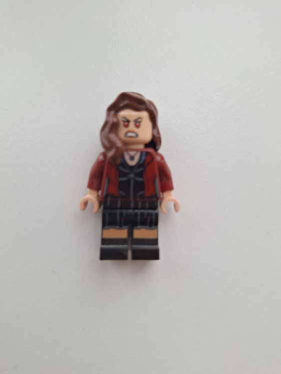 Lego Marvel Minifigur - Scarlet Witch - Wanda Maximoff | Kaufen auf Ricardo