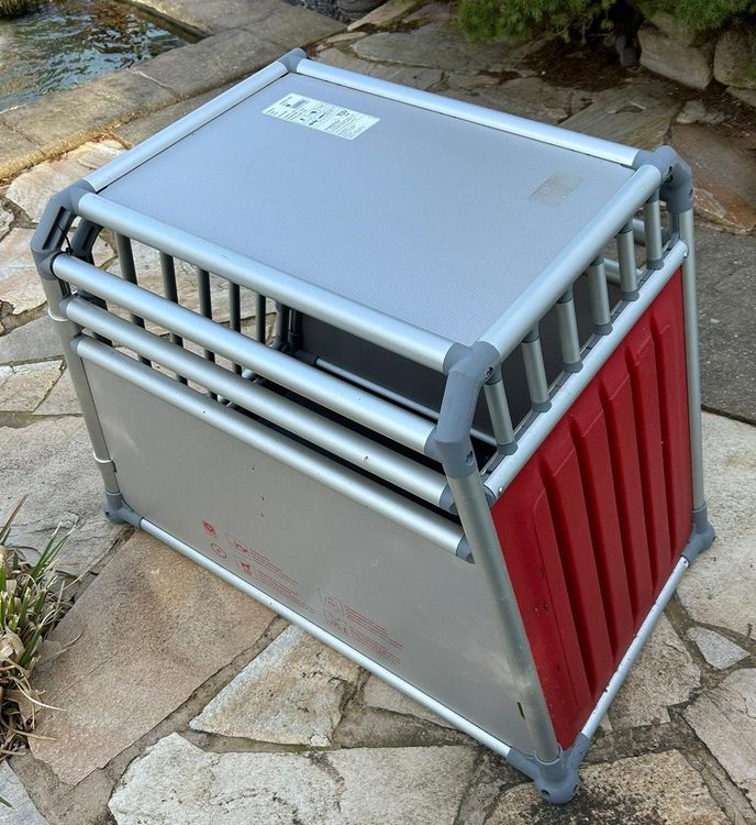 Dogbox Pro2. Hunde Box. Autohundebox 4pets Pro 2 L Einzelbox (Gebraucht ...