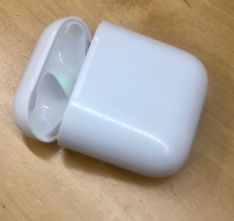 Apple Airpod Case 1st Gen. | Kaufen auf Ricardo