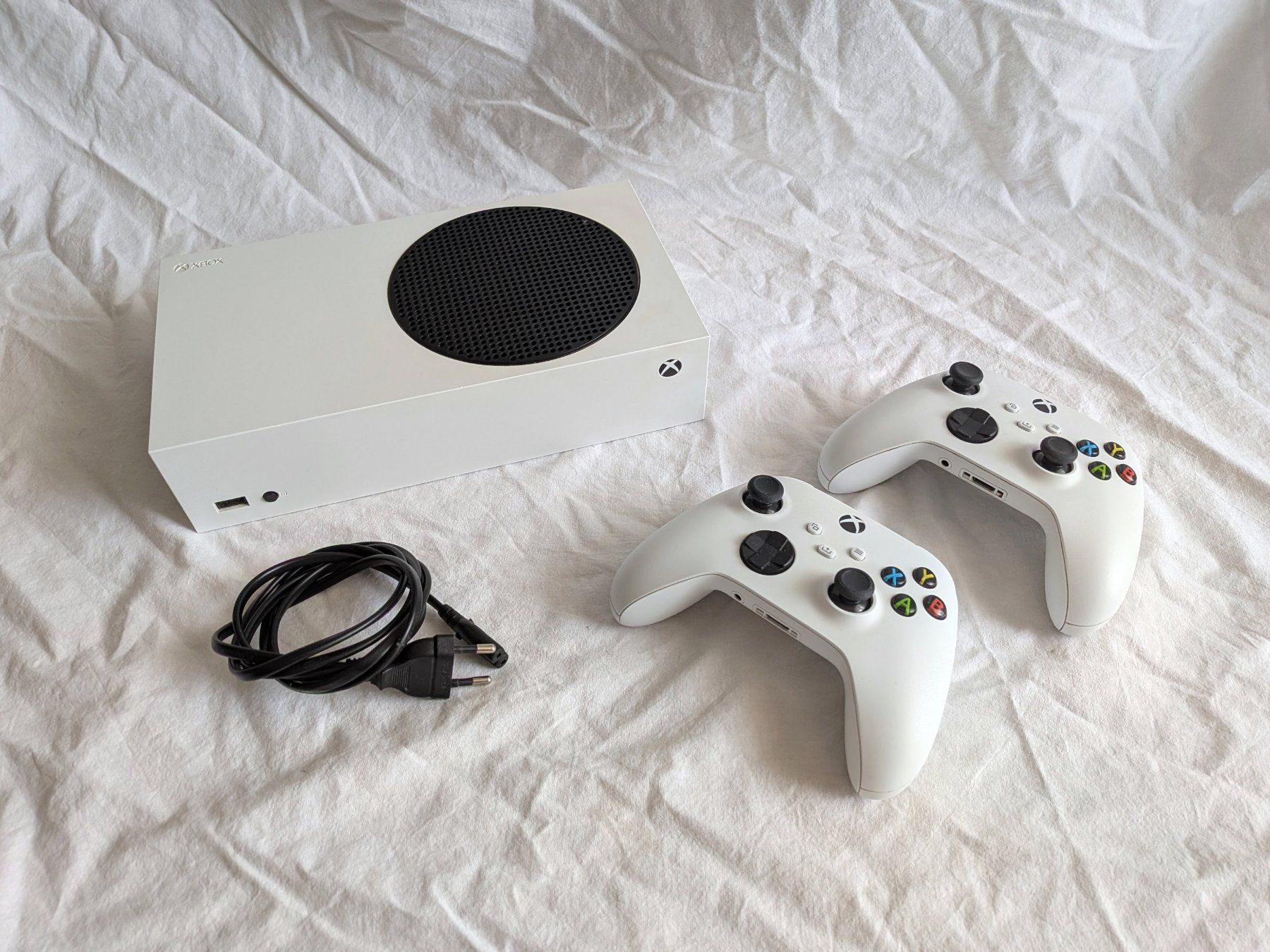 Xbox Series S 512 GB - inkl. 2 Wireless Controller (Gebraucht) in ...