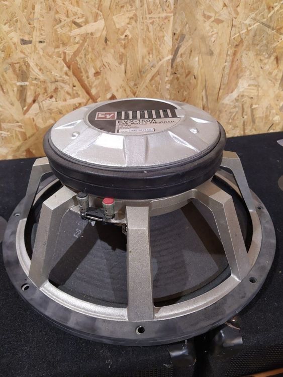 Electro Voice EVX 150A - 500 W AES (Gebraucht) in Koppigen für CHF 150 – nur Abholung auf ...