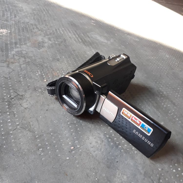 Samsung flashcam smx k40 camera (Gebraucht) in Morbio Inferiore für CHF ...