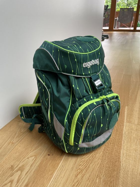 Ergobag PACK (grün), inkl. Zubehör | Kaufen auf Ricardo