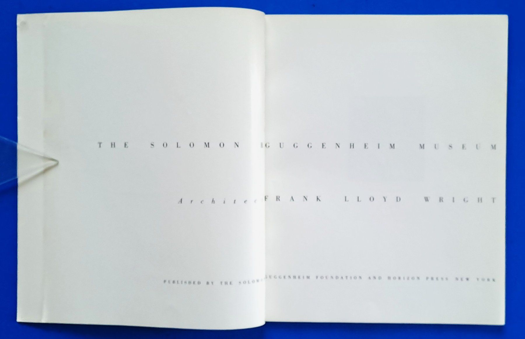 Frank Lloyd Wright: The Solomon Guggenheim Museum NY (Gebraucht) in ...
