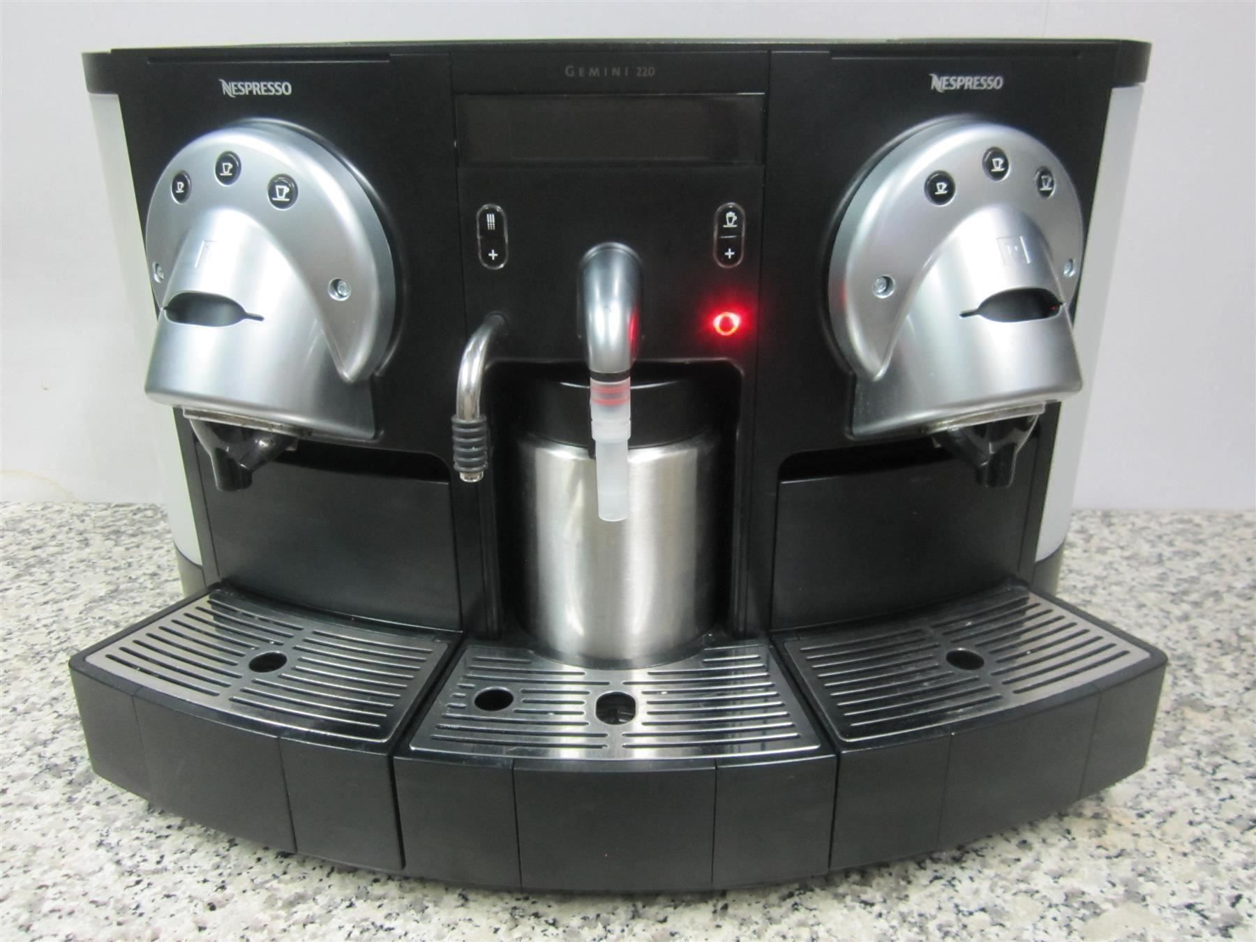 NESPRESSO GEMINI CS 220 Frisch.SERVICE (Gebraucht) in LUZERN für CHF ...