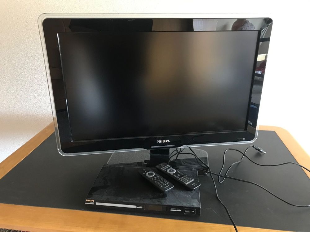 Philips TV DVD Player Ambilight 32PFL7603D (Gebraucht) in Neuenhof für ...