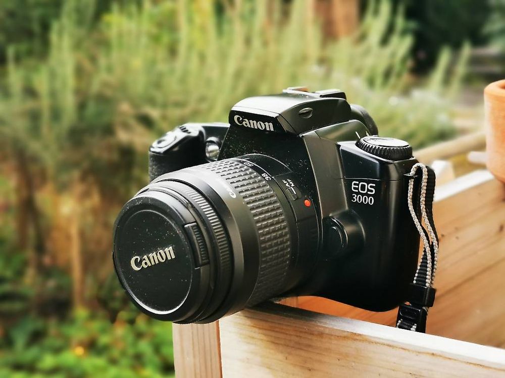 CANON EOS 3000 38-76 (Gebraucht) in Ermatingen für CHF 40 – mit ...