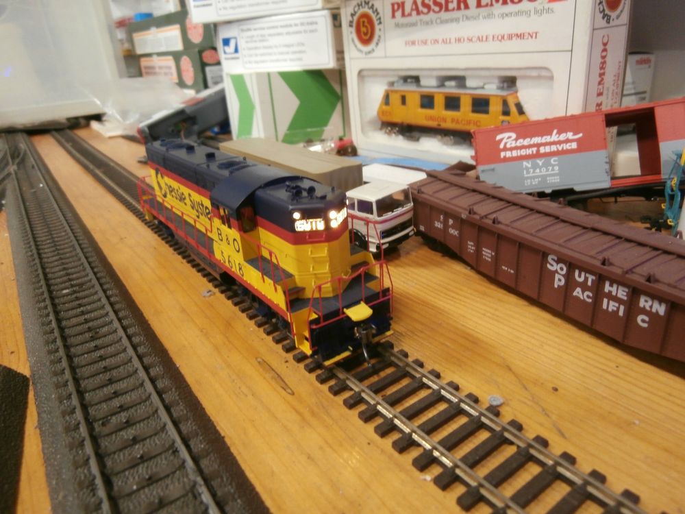 Proto 2000 GP7 II Diesellok Chessie System Digital Neu (Neu und ...