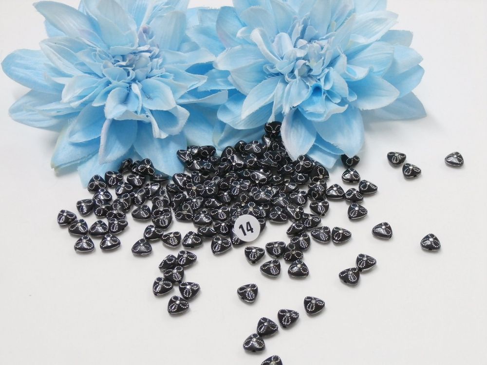 200 Acryl Perlen mit Silber(14) (Neu und originalverpackt) in Blatten-Naters für CHF 1 – mit ...