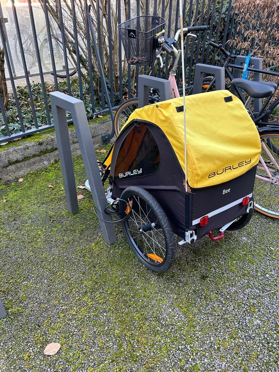 Burley Bee Veloanhänger (Gebraucht) in Basel für CHF 140 – nur Abholung ...
