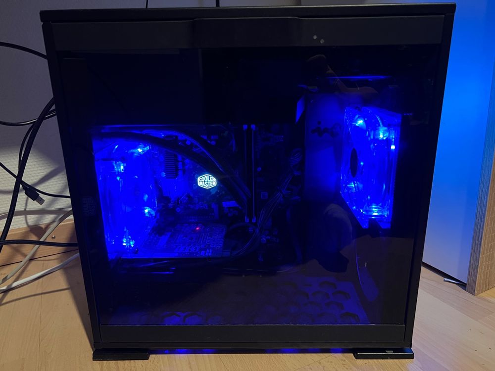 Medion Gaming PC Erazer Engineer P10 GTX 1660 Super (Gebraucht) in ...