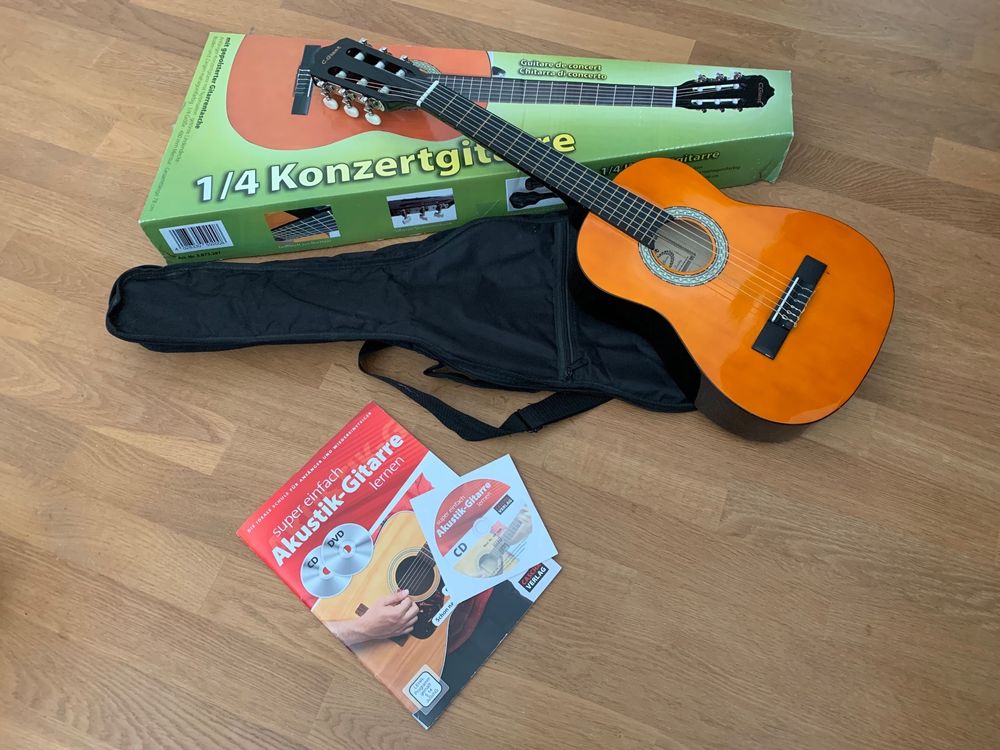Gitarre (Neu (gemäss Beschreibung)) in Hochdorf für CHF 20 – mit ...
