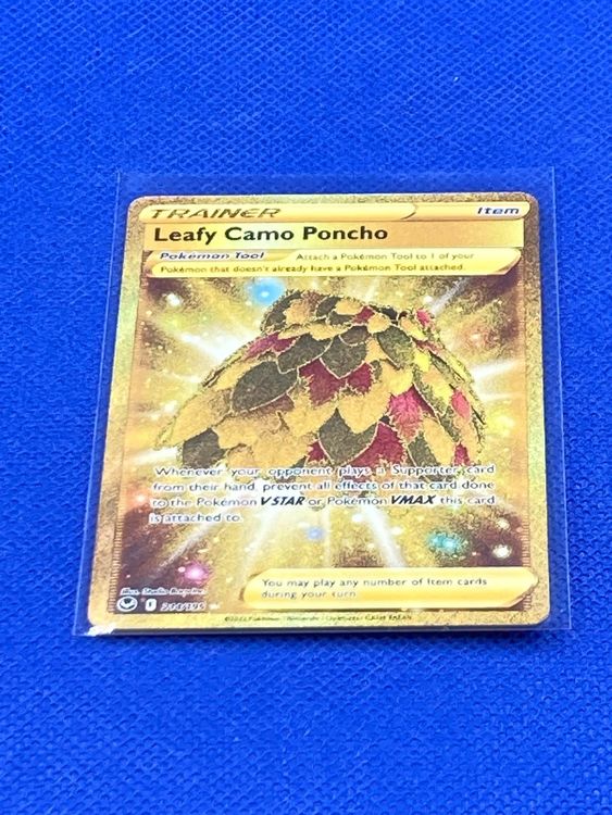 Pokemon Silver Tempest Leafy Camo Poncho 214 / 195 EN | Kaufen auf Ricardo
